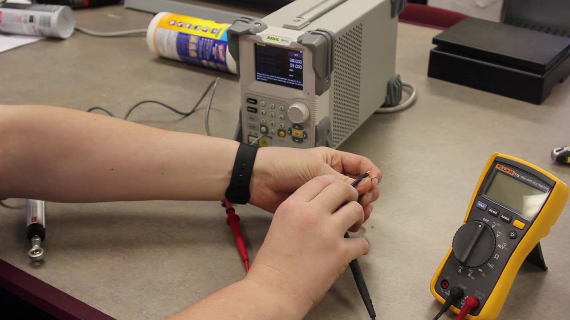 Lpps 22 Linear Potentiometer Position Sensor With Rod End Joints
